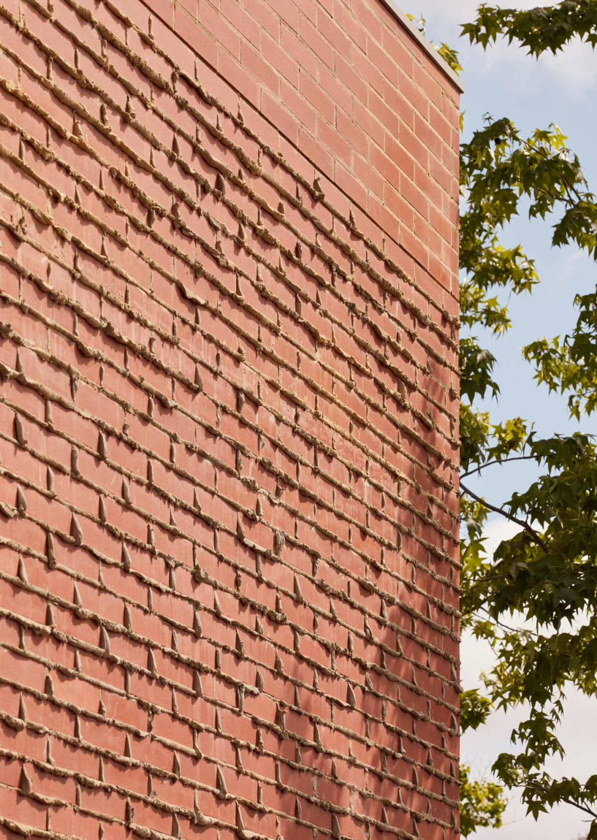 brick house - studio roam